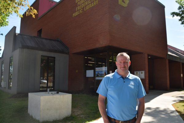 ‘It’s about being a leader’: Fredericton Public Library goes solar - CCNB